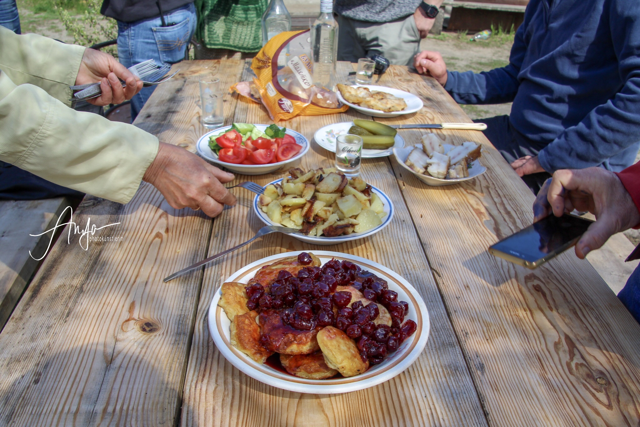 Samosely: The images of Chernobyl illegal residents – RANDOM Times