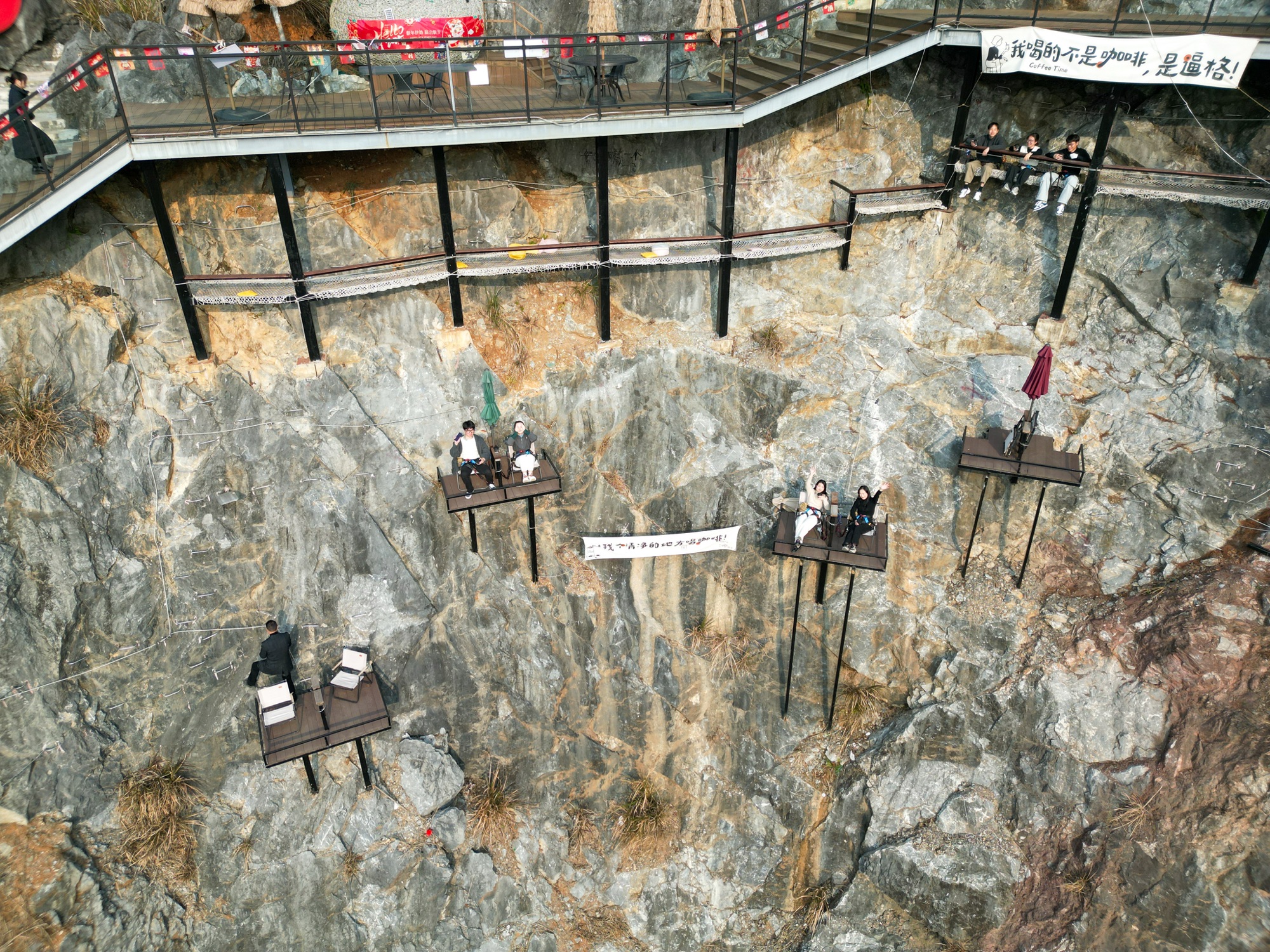 default – RANDOM Times